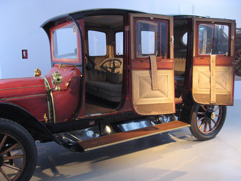 Thouars Encore: Châtellerault Motor Museum