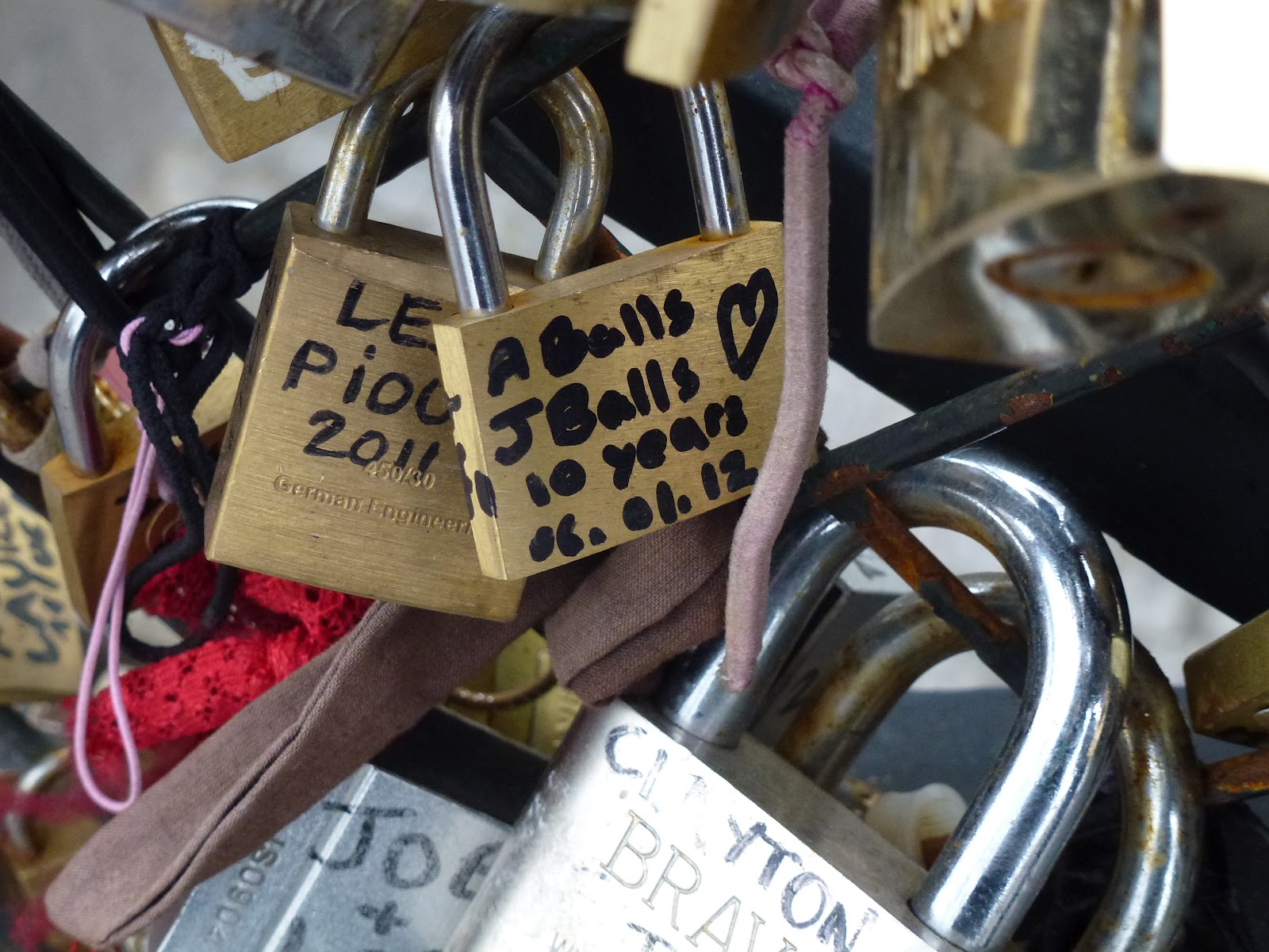 Harding In Paris: Parisians, their Love Locks, and their Public Display ...