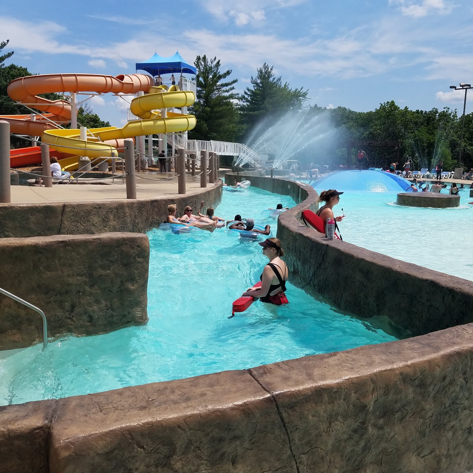 Play St. Louis: White Birch Bay Aquatic Center, Hazelwood