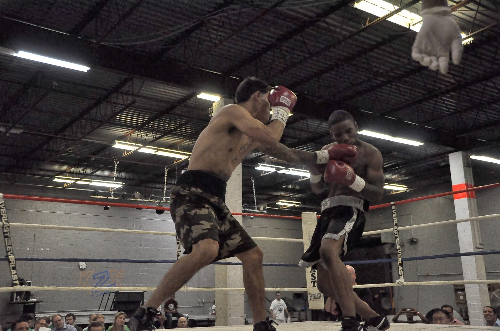 Boxing Along The Beltway: Torres Wins in Two!