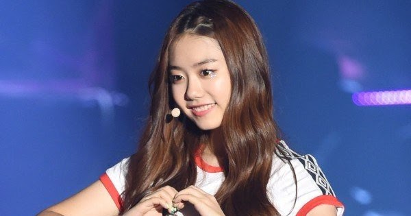 IOI's Kim Sohye sets up her own agency and opens a cafe