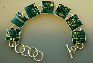 20 Ways to Upcycle Computer Parts / Hardware | thee Kiss of Life Upcycling