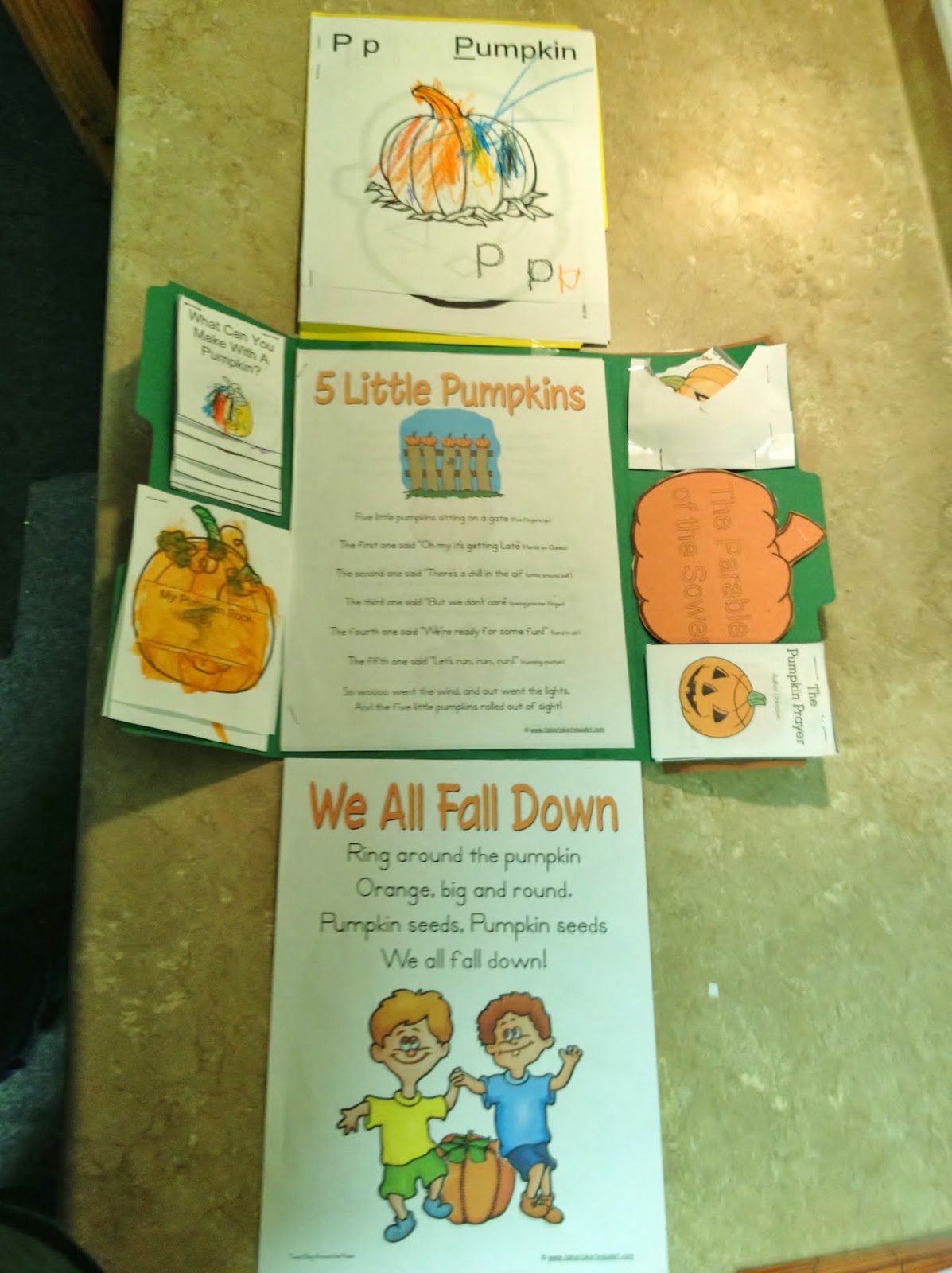 Learning In Grace: P is for Pumpkin- Tot and Preschool