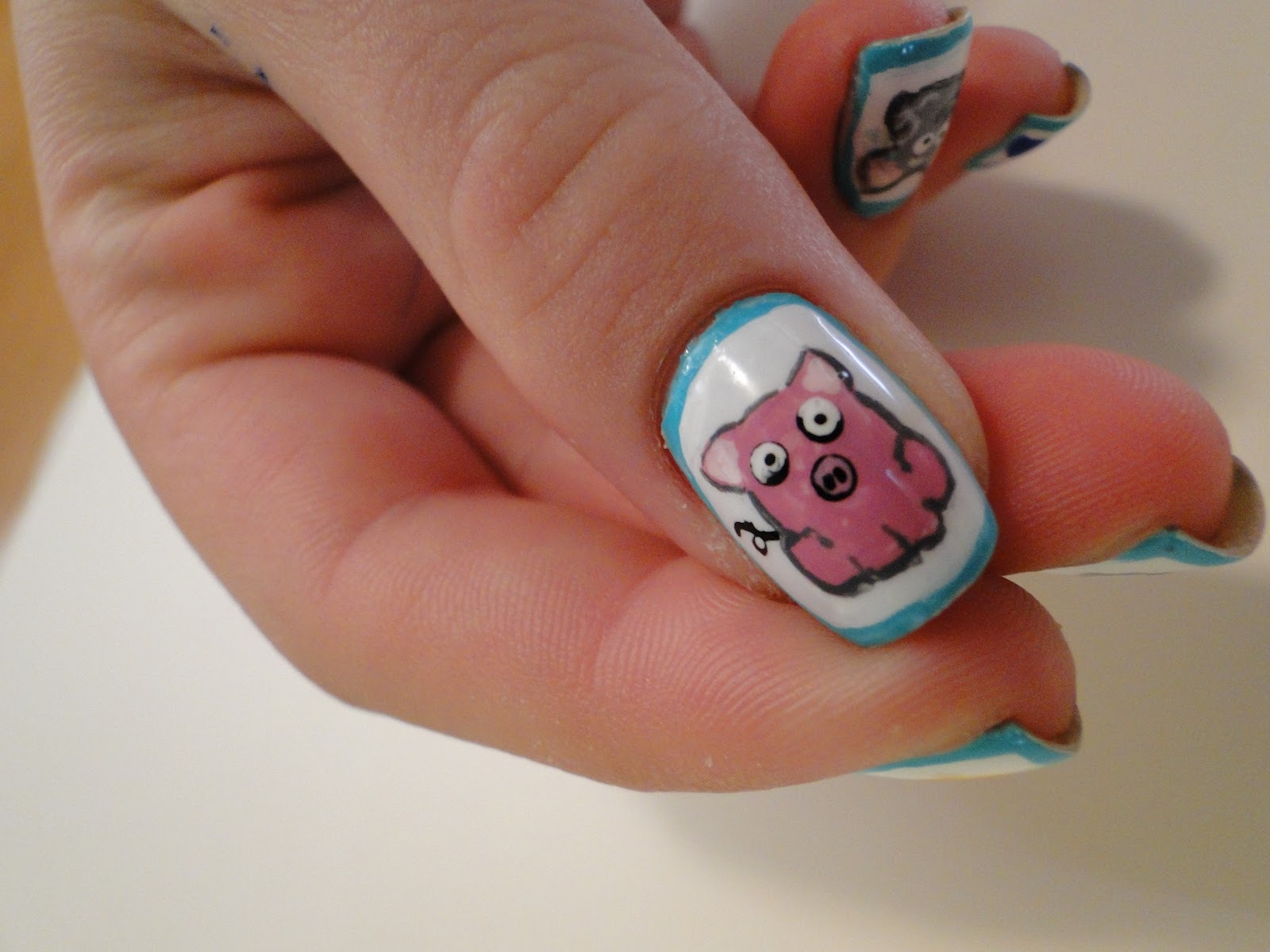 WeeklyWackyNails: Animal Nail Art
