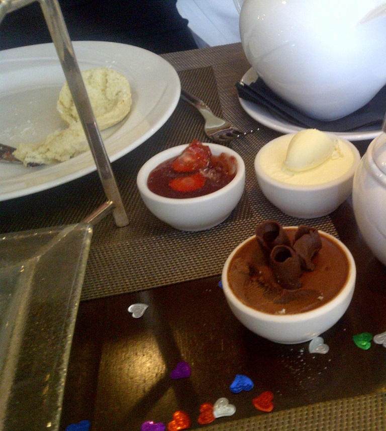 BeautySwot: Chocolate Afternoon Tea At The London Hilton Park Lane - Review