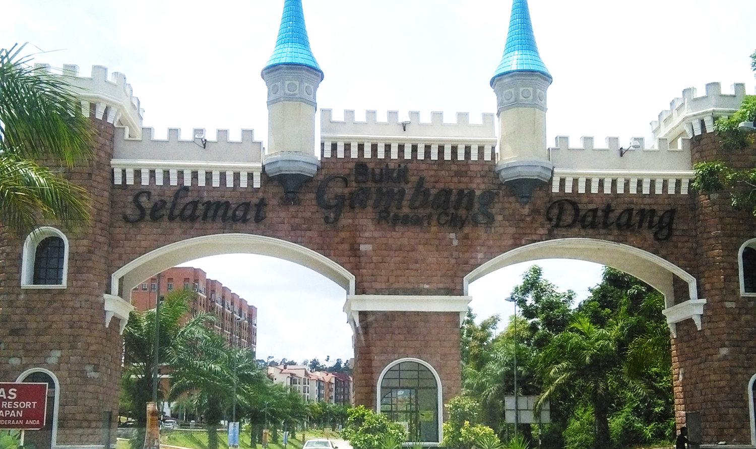 Bukit Gambang Water Park