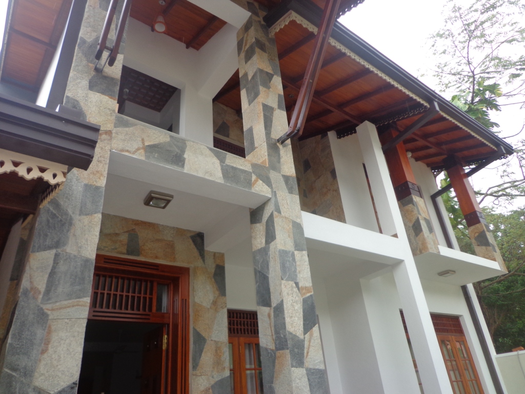 Properties in Sri Lanka: (1021) 2 Storeyed Luxury Architect Designed ...