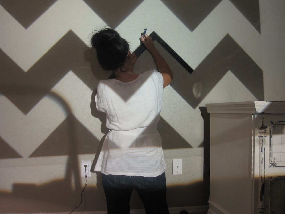 How to paint a Chevron Wall Tutorial