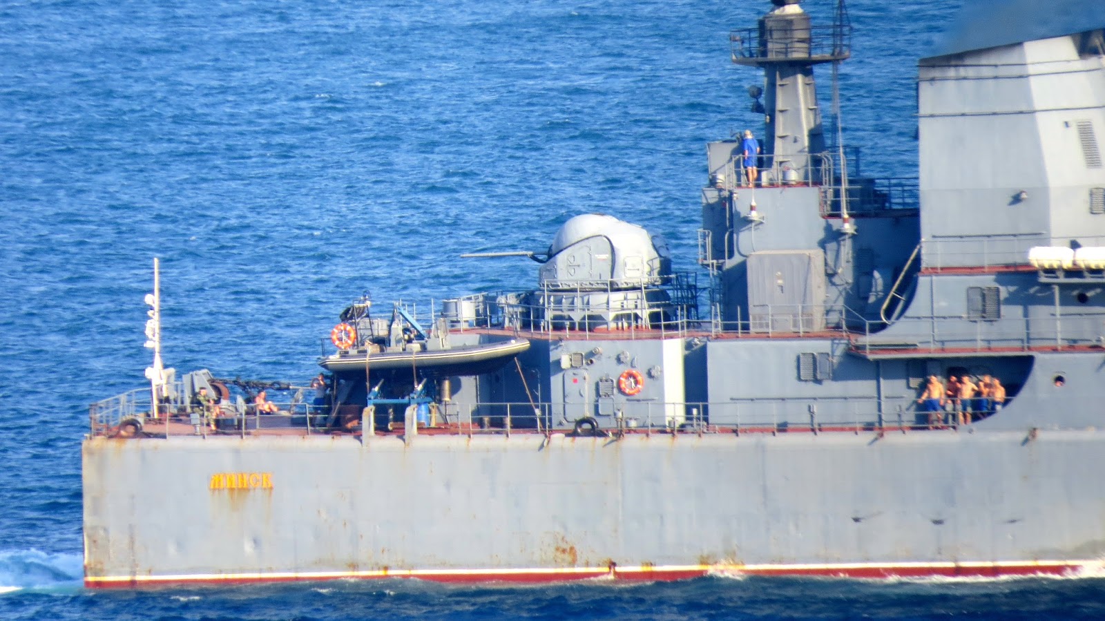 WARSHIPS ON THE BOSPHORUS: 127 BDK 43 MINSK,775 ROPUCHA CLASS