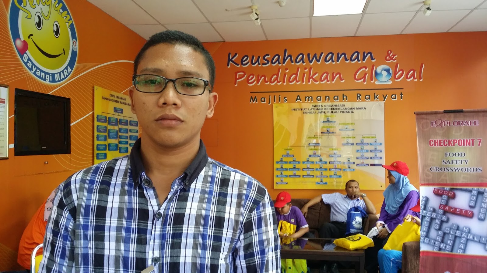 Faqar's blog...: Pegawai JPN batalkan program bertemu pelajar Dr. Afif ...
