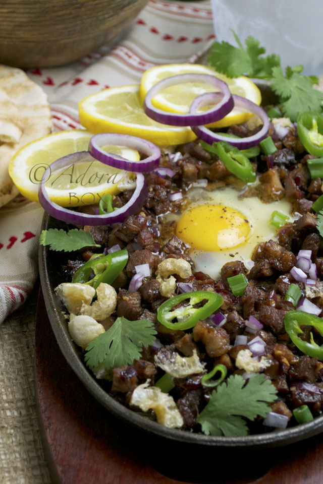 Adora's Box: SISIG POCKETS