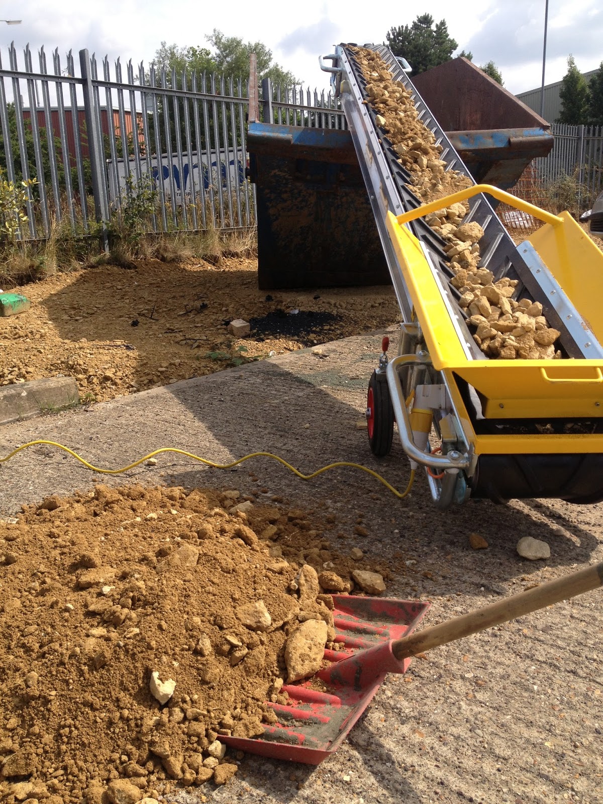 Mace Industries: Introduction to the new shape Shifta Portable Conveyor