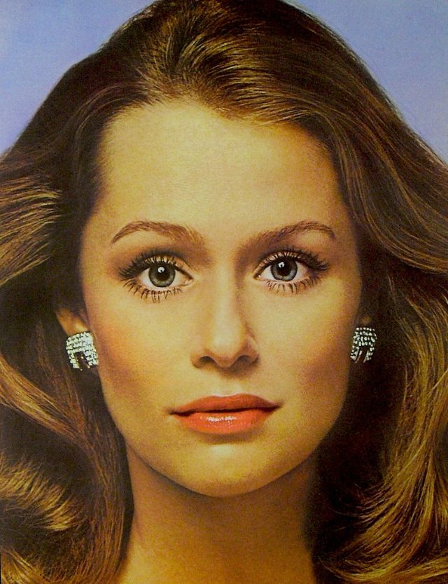 40 Glamorous Photos of Lauren Hutton in the 1970s and 1980s ~ Vintage ...