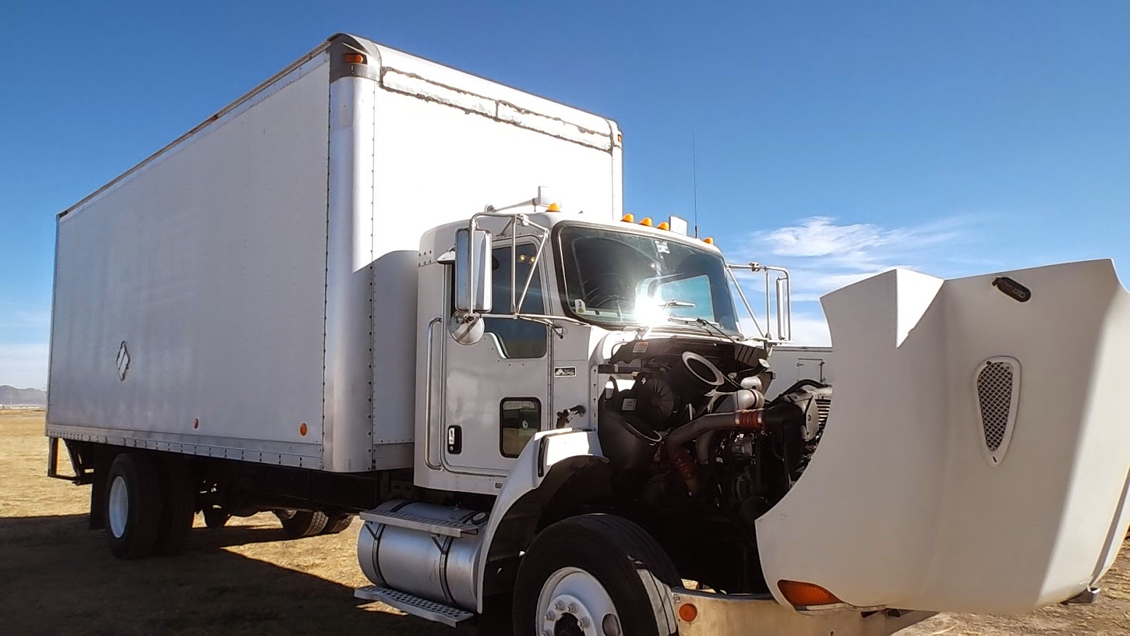 MAQUINARIA AGRICOLA INDUSTRIAL: Rabón KENWORTH 230HP, 430mil Millas ...