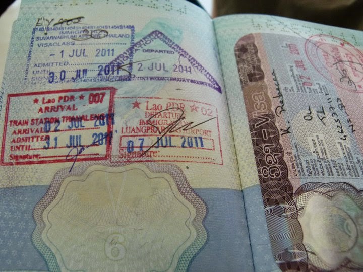 Travel - Posh Backpacking around South East Asia - Roses and Rolltops