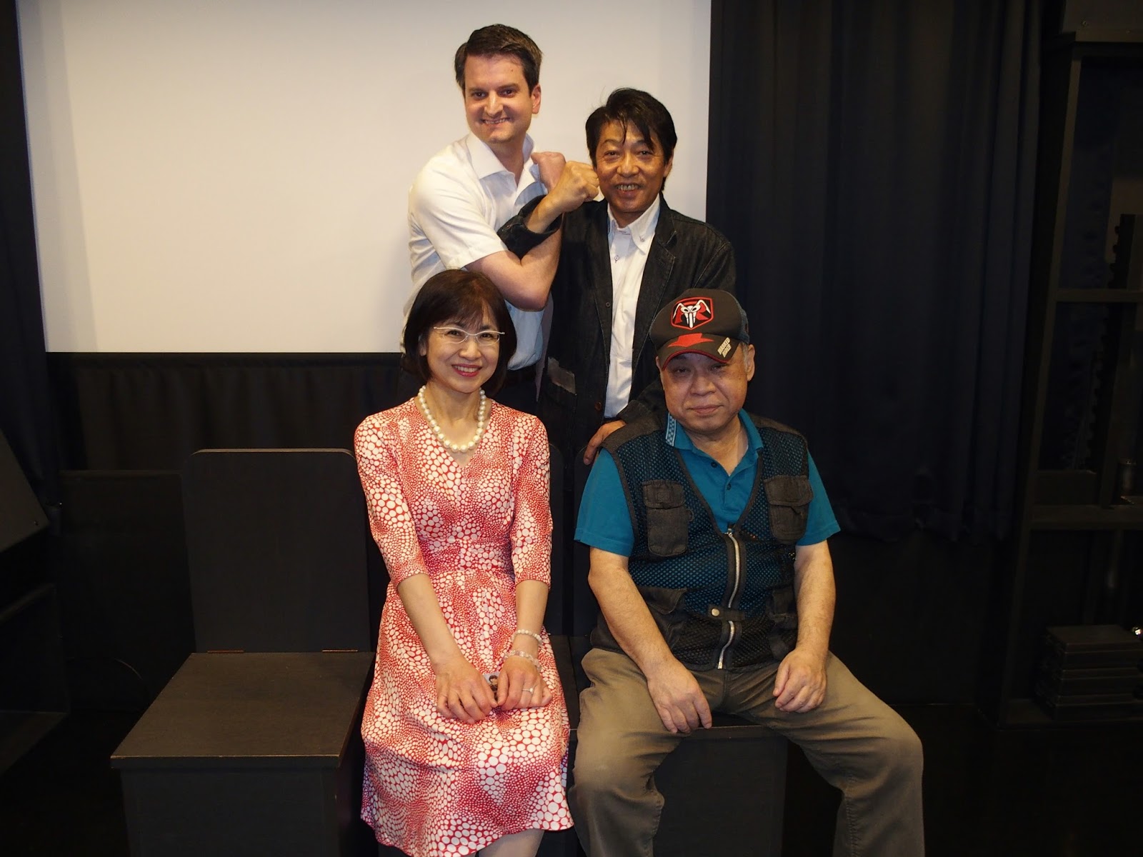 Sidelong Glances of a Pigeon Kicker: MORE PICS! Hiroyuki Takano's ...