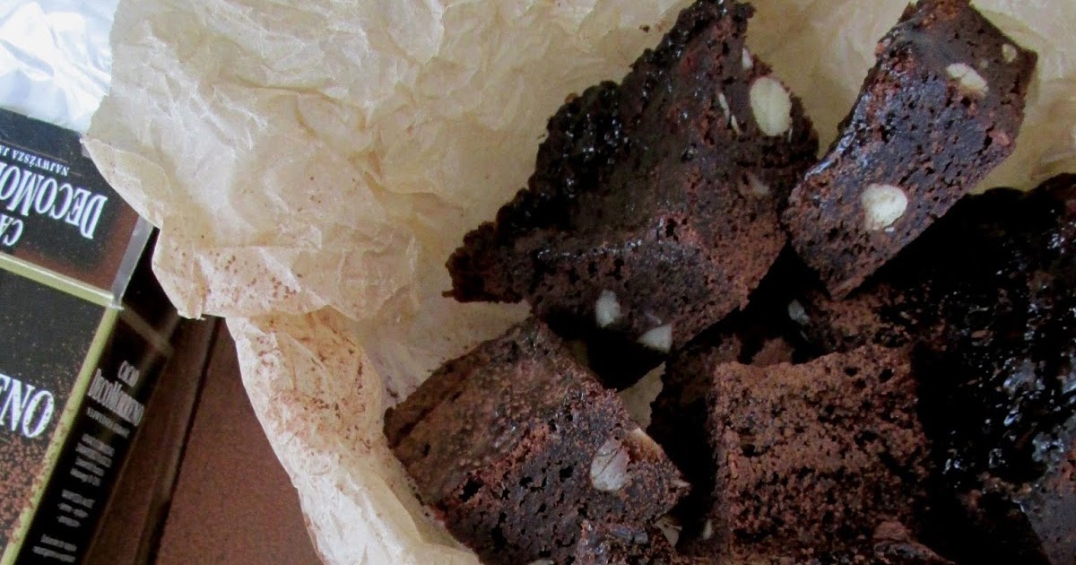 Mad Fork: Brownie z migdałami. Błotniak.