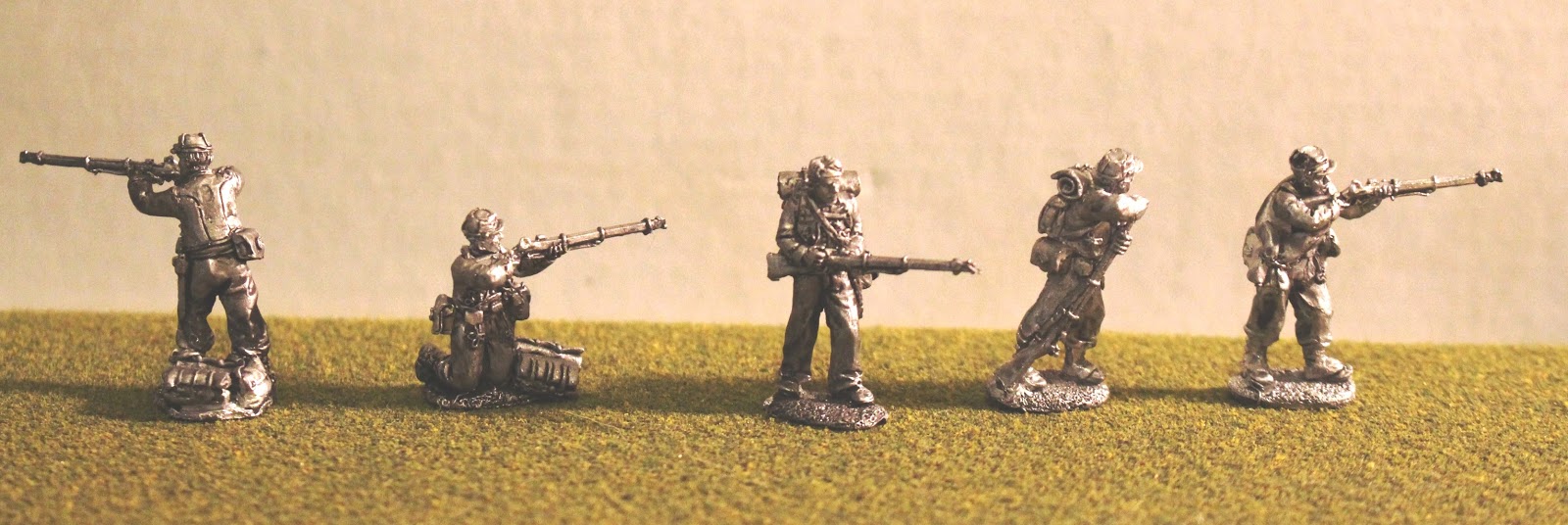 Glorious Little Soldiers: Raven Banner Games