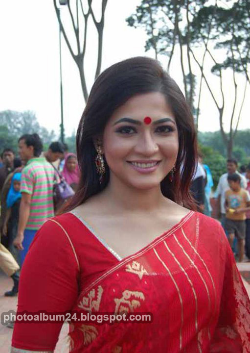 Bangladeshi tv Actress Badhon
