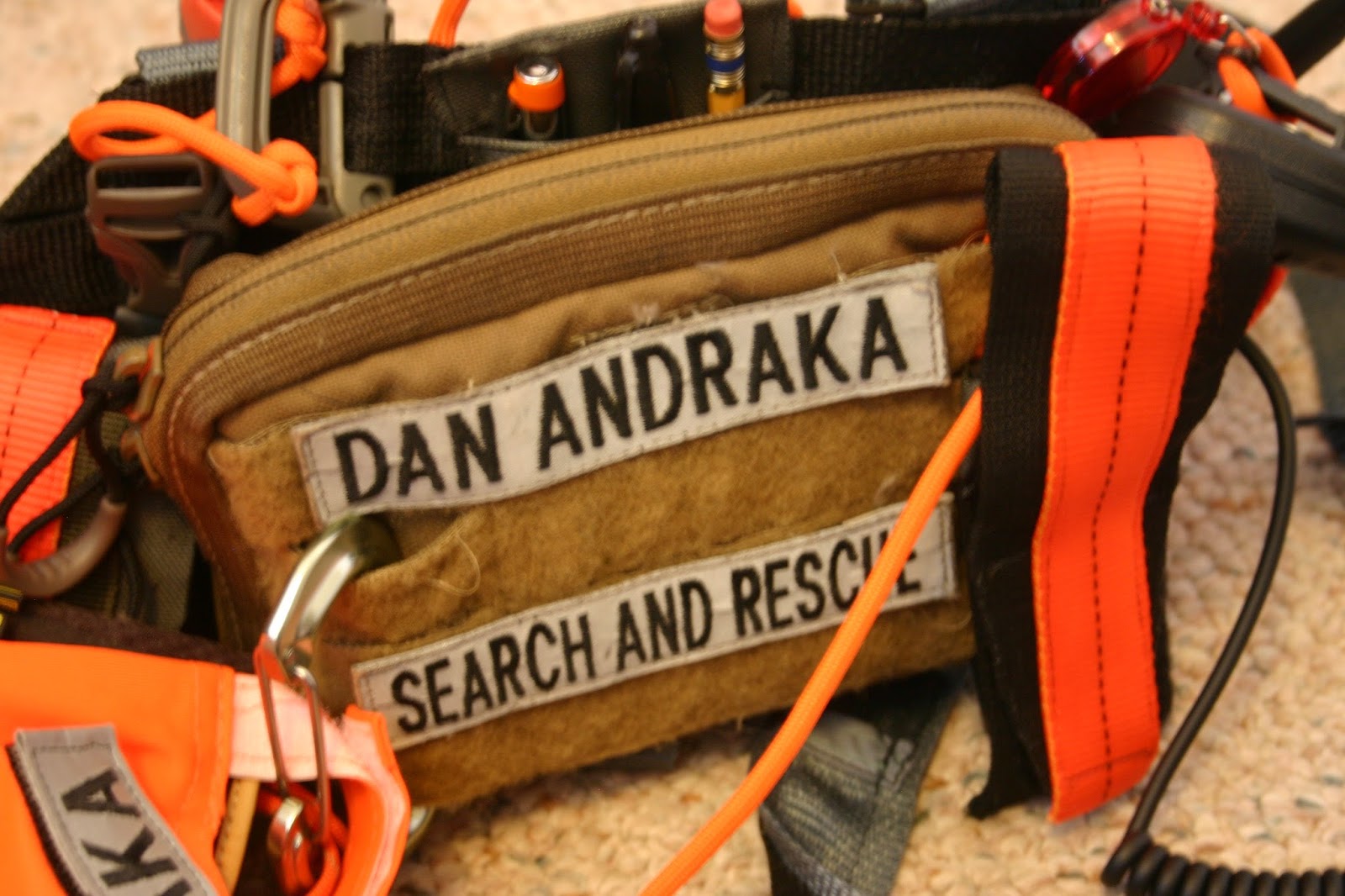 Musing in the Desert: What I Carry and Why: SAR pack