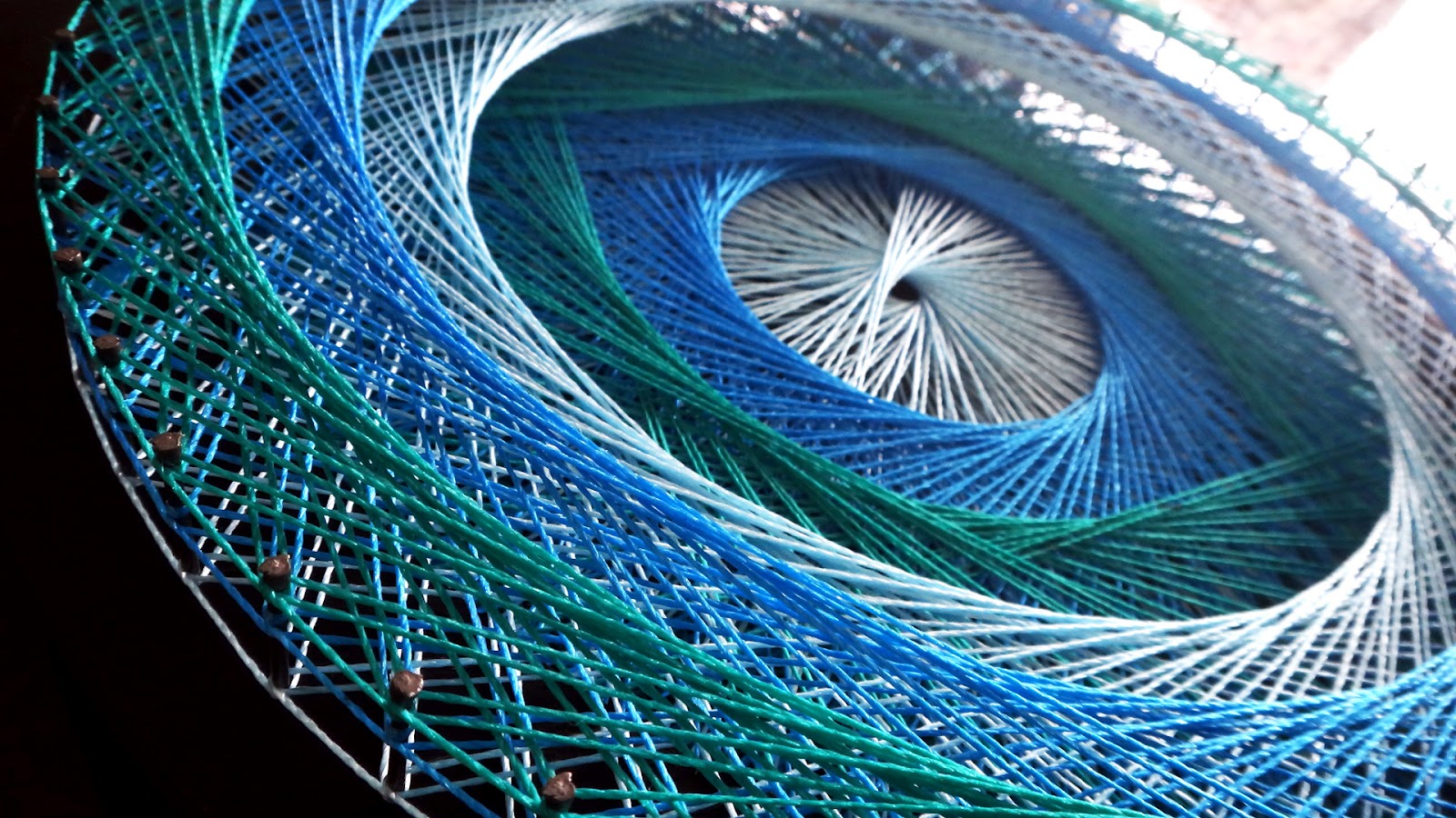 Aline Campbell: string art | mandalas