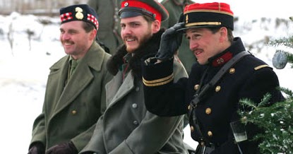 Doux Reviews: Joyeux Noel (Merry Christmas)