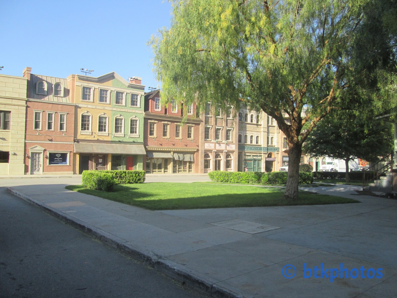 Reel to Real Filming Locations: Gremlins (1984)