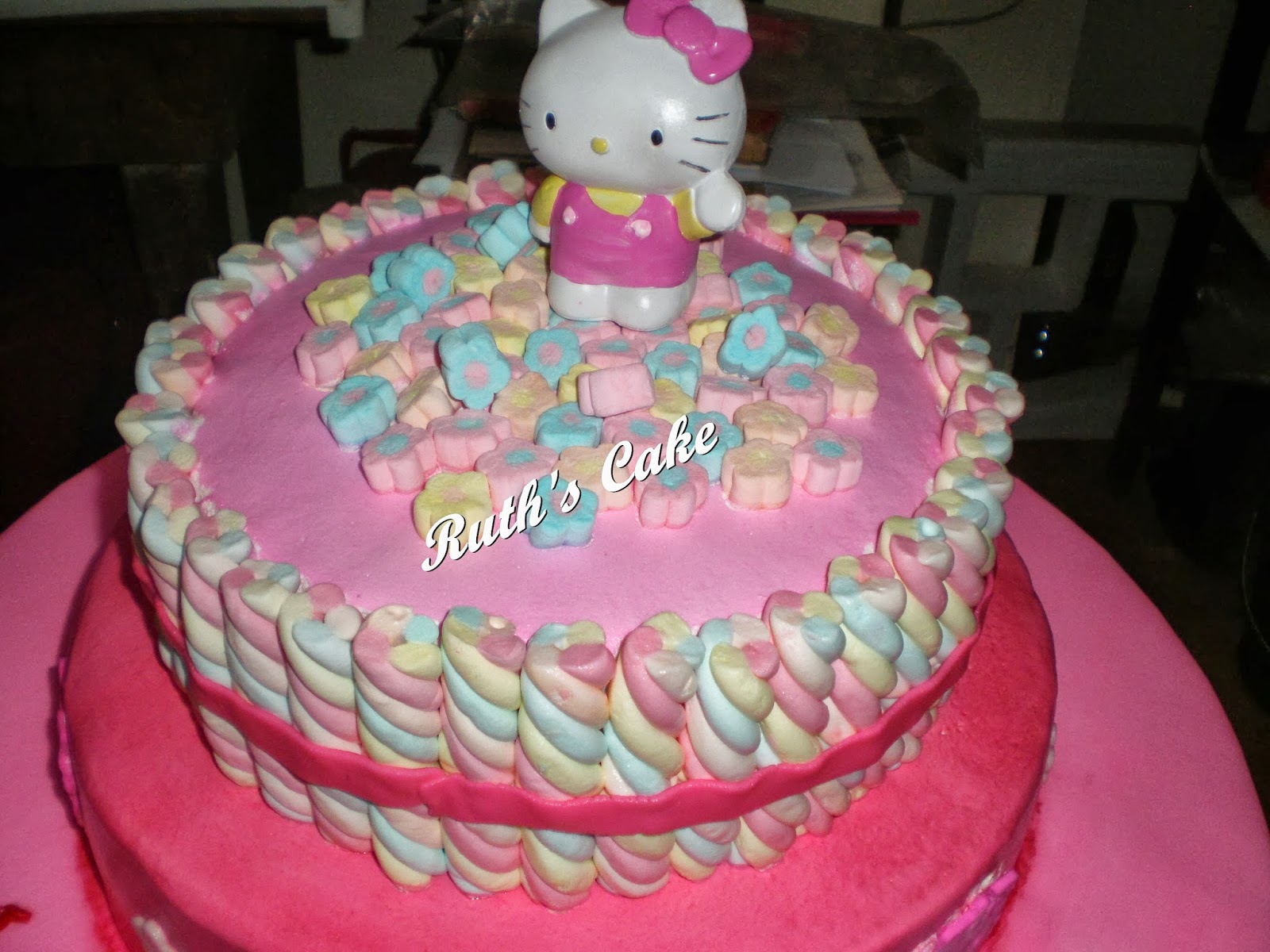Ruth's Cakes and Pastries: Hello Kitty Cake