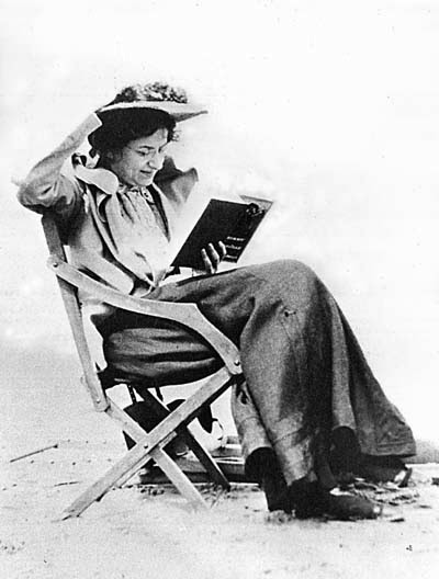 Famous Poems and Not So Famous: Eleanor Farjeon - Down, Down