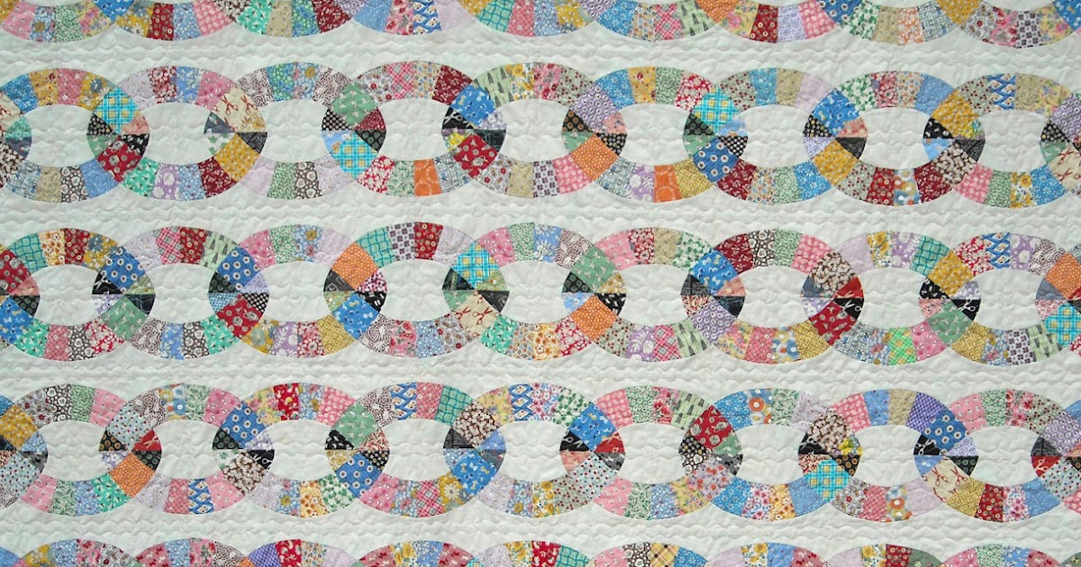 Handmade Twin Size Quilt - Chain Link Pattern - Vintage Look