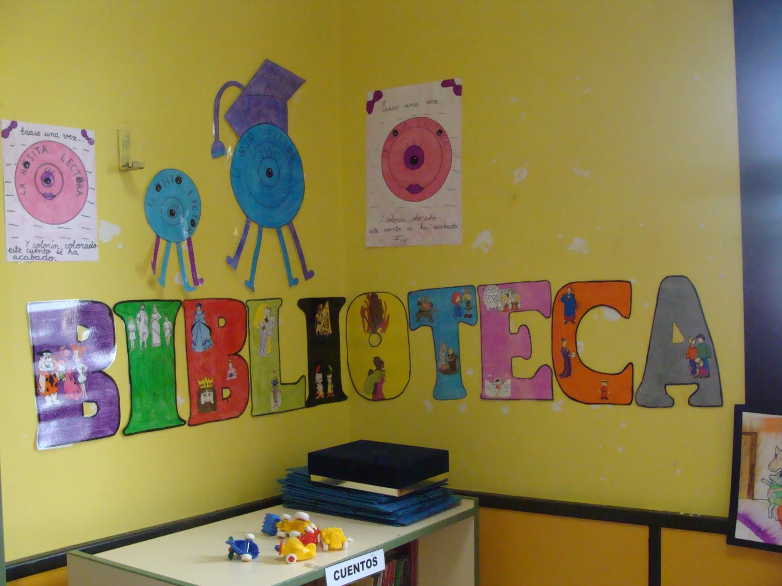 LA BIBLIOTECA DEL CRA: NUESTRO RINCÓN DE BIBLIOTECA RECIBE A LA FAMILIA ...