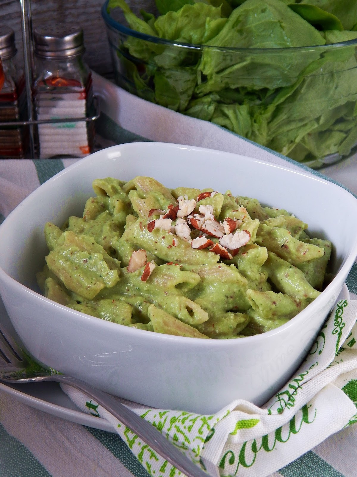 Jekin Kapric : Testenina sa pestom od brokolija