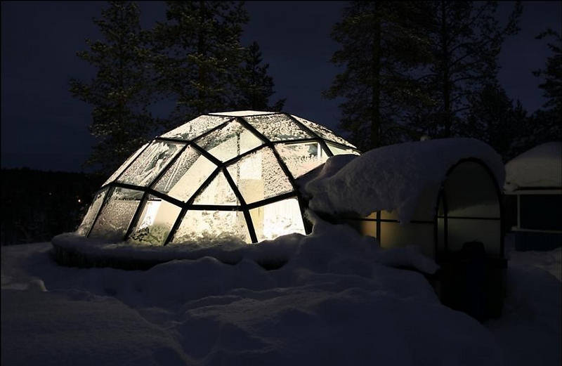 funky-vintagetees: Igloo Village Finland