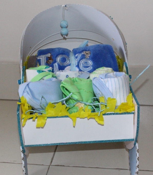 VREnchanted Color, Craft & more....: Baby Stroller Gift Box