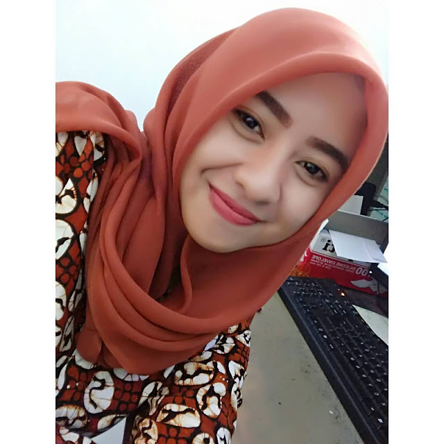 Cerita Dewasa: Cerita Ngentot Dengan Ibu Berjilbab