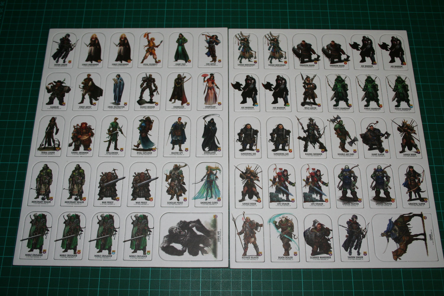 NPC Codex Box | La Marca del Este