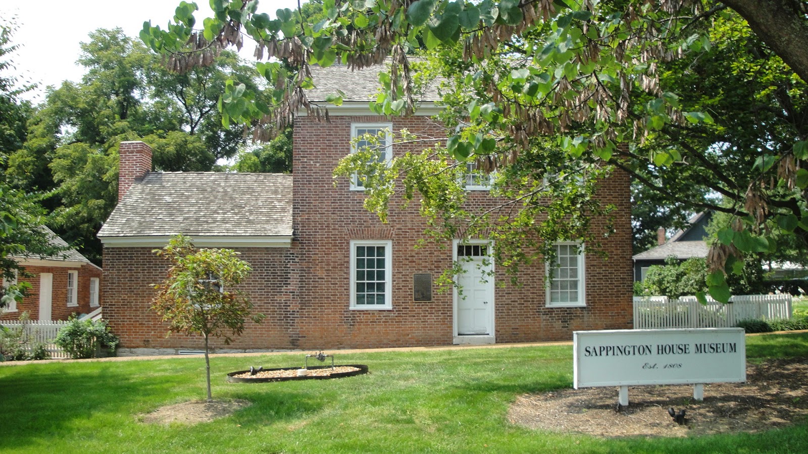 St. Louis: 250 Years, 250+ Cakes. Here we go....: #246: Sappington ...