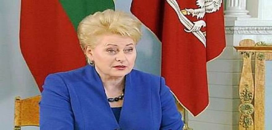 ΑΥΤΗ Η @Γ@ΜΗΤΗ ΣΙΓΟΥΡΑ ΔΕΝ ΕΧΕΙ ΠΑΡΕΙ ΤΑ ΧΑΠΙΑ ΤΗΣ... ΜΕ ΤΟΝ ΣΤΑΛΙΝ ΚΑΙ ...