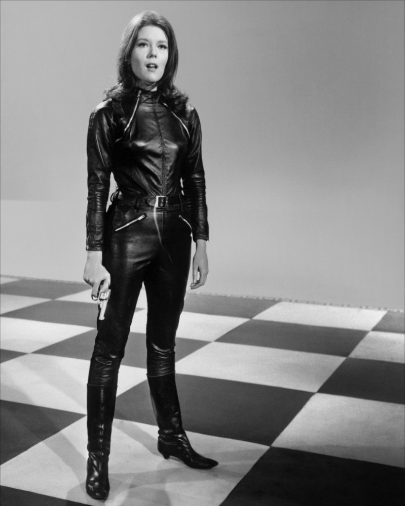 Slice of Cheesecake: Diana Rigg, pictorial