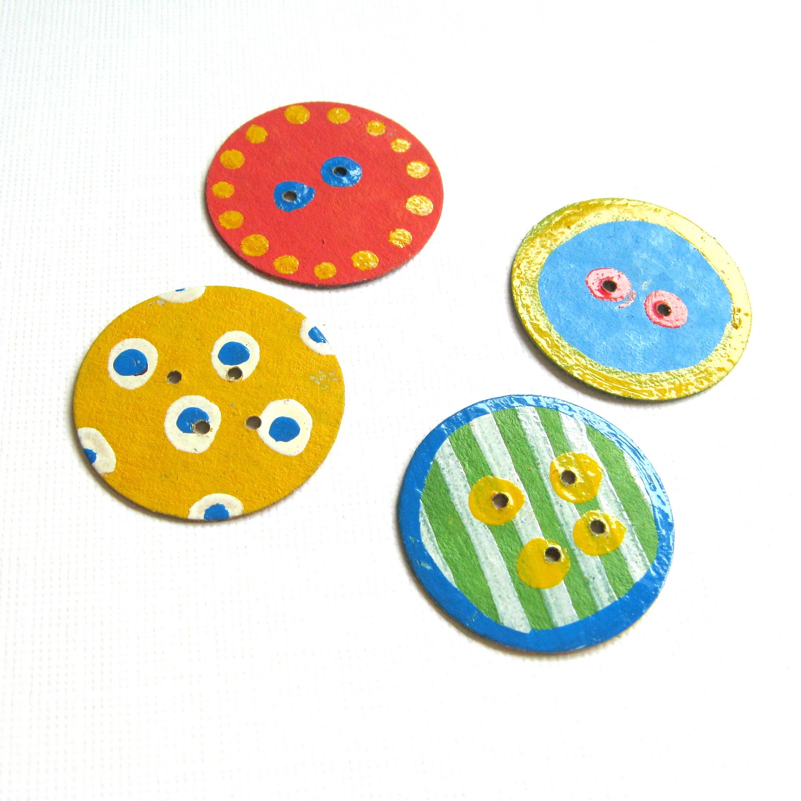 Elves In The Attic: Cardboard Buttons