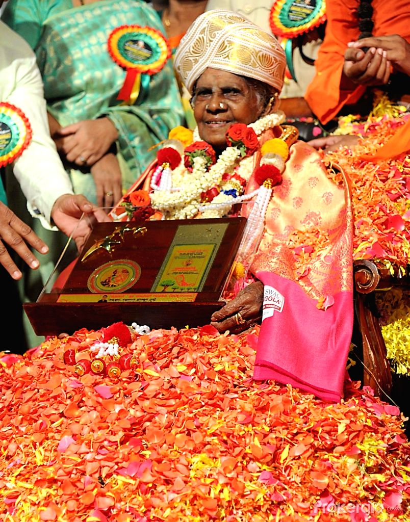 "Mother of Trees" Saalumarada Thimmakka