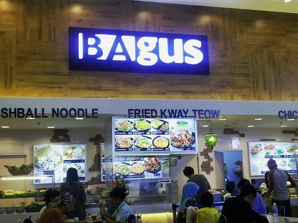 Bagus foodcourt:Fried Kway Teow Goreng ~ Cooking For Idiots!