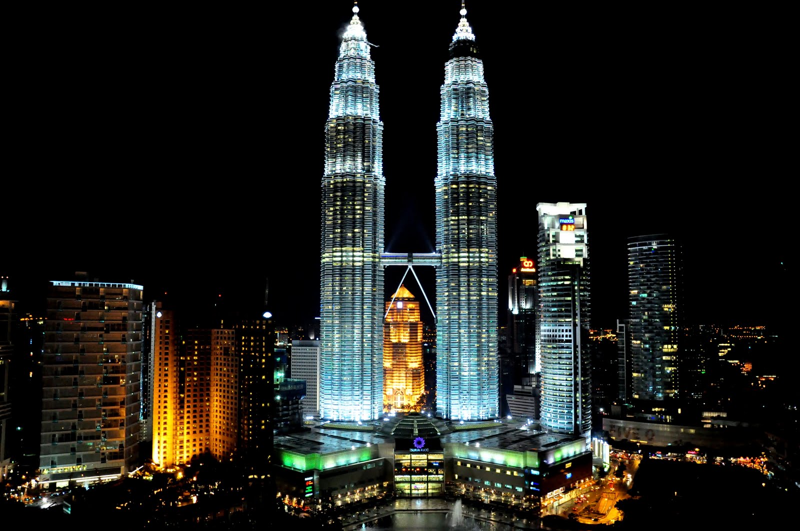 GallianMachi: Petronas Twin Towers