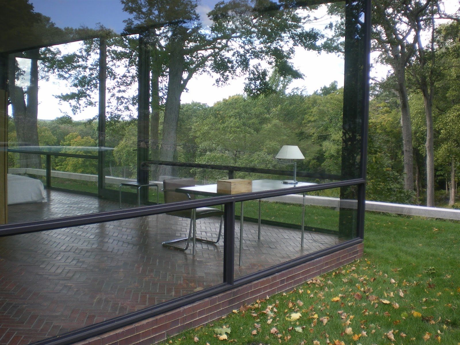 stuff that makes my heart beat faster: The Glass House