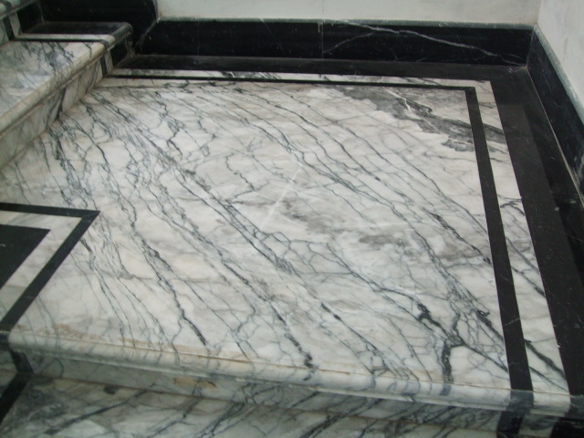 Contoh Lantai Granit