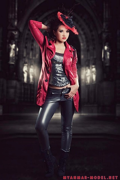 MoeKyaShweKo, Beautiful Girls