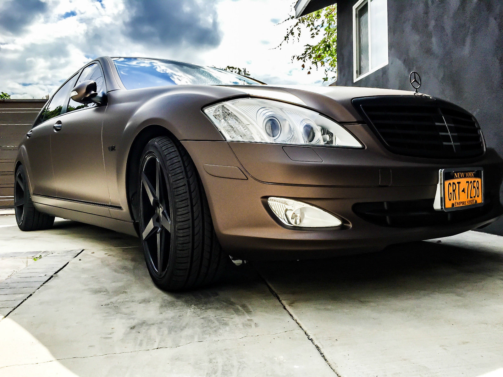 Mercedes-Benz W221 S600 Satin Bronze Metallic on KMC Wheels | BENZTUNING