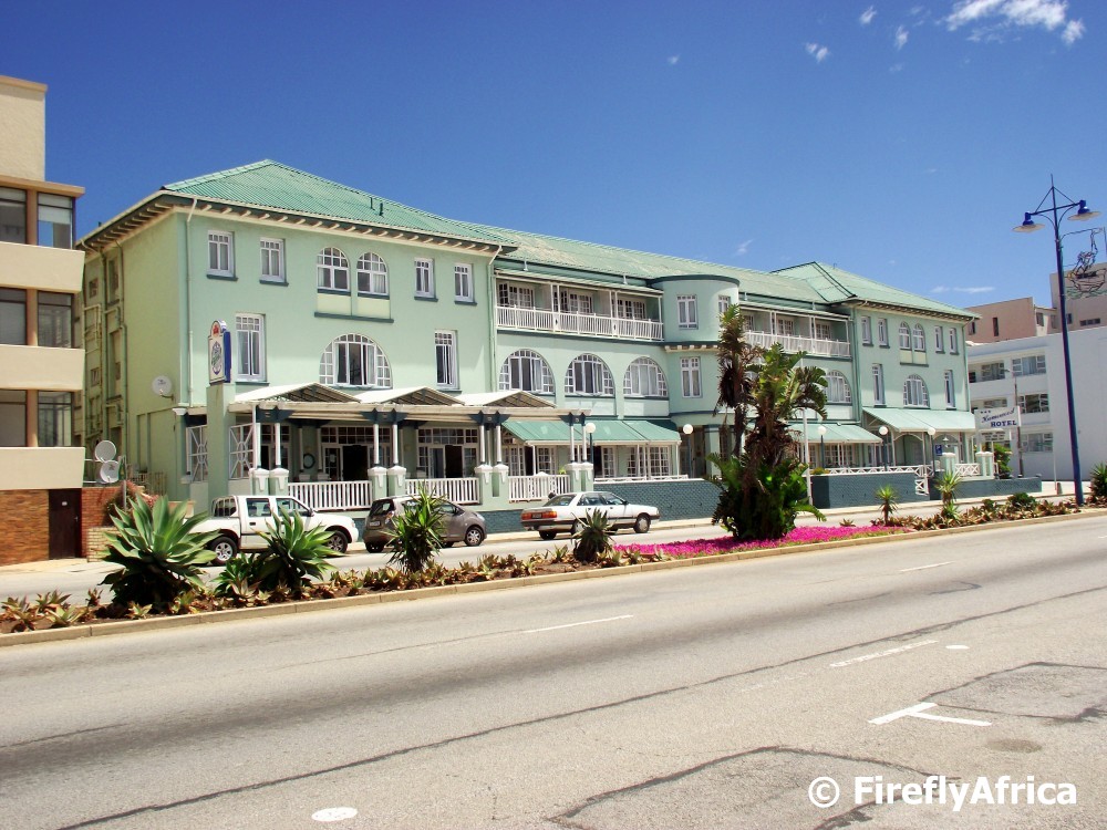Port Elizabeth Daily Photo: Humewood Hotel on Marine Drive