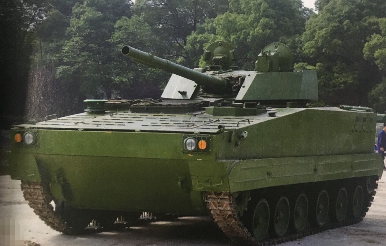 China Defense Blog: Chinese Airborne Infantry Fighting Vehicle, Gen 2.