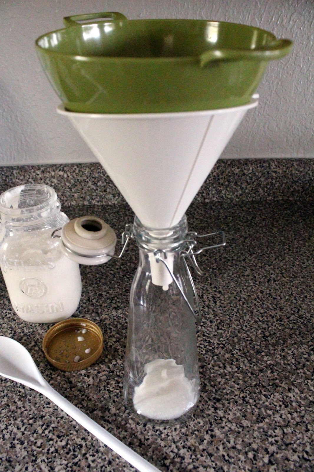 Let’s Make Kefir! – Turning It Home